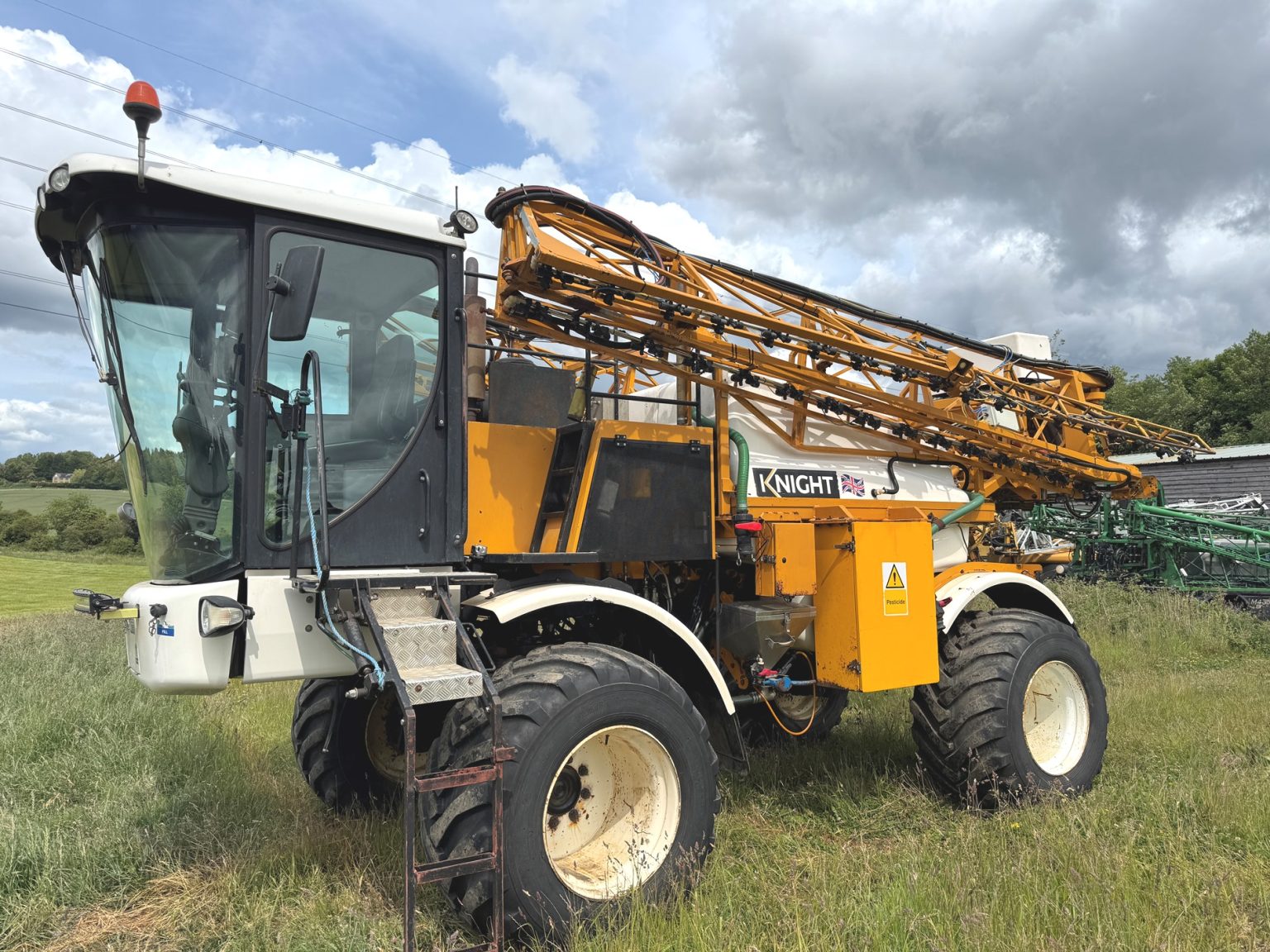 Self Propelled Sprayers – Cleanacres